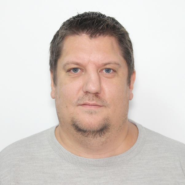 Alexey Kuklin | MultiLingual